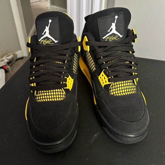 Jordan | Shoes | Thunder 4s | Poshmark